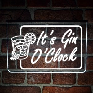 It's Gin 'O Clock Neon Style Light Sign | Home Bar Kitchen Wall Lit up ...