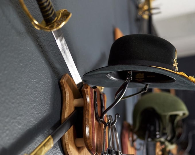 Saber Display Stetson Display Spur Display - Etsy