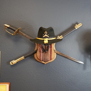 Saber Display | Stetson Display | Spur Display - Etsy