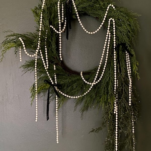 Elegant Pearl-embellished Holiday Wreath - Etsy
