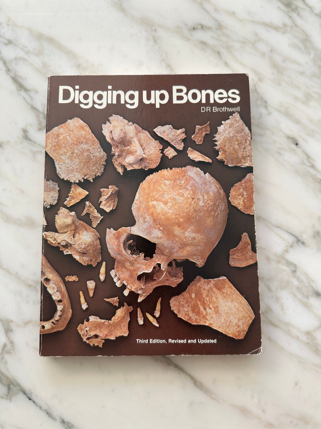 VINTAGE - Digging up Bones by Don Brothwell - Etsy