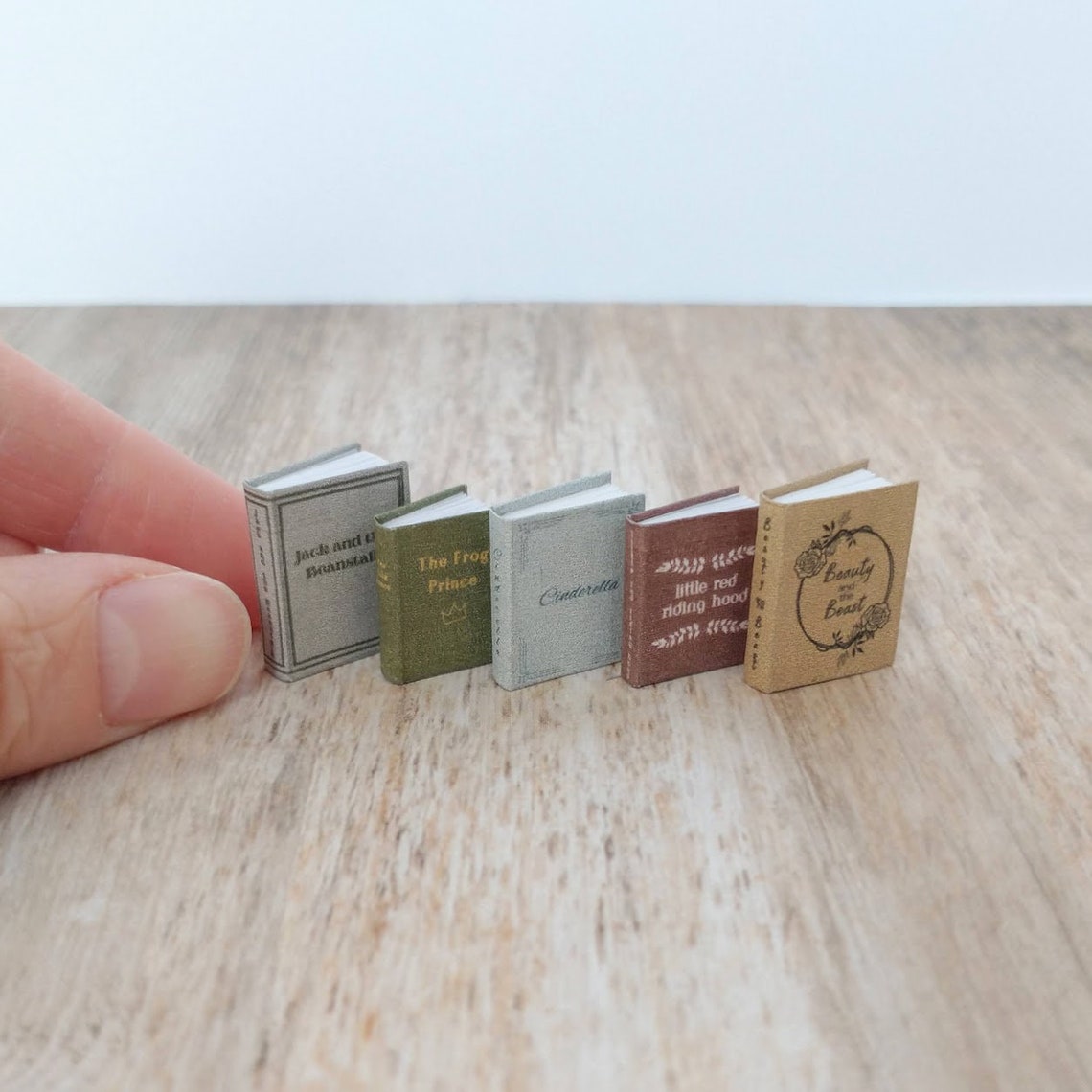 1:12 Scale Miniature Books Set of 5 Dollhouse Fairy-tale - Etsy