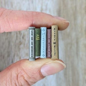 1:12 Scale Miniature Books | Set of 5 Dollhouse Fairy-tale Books | Gift ...