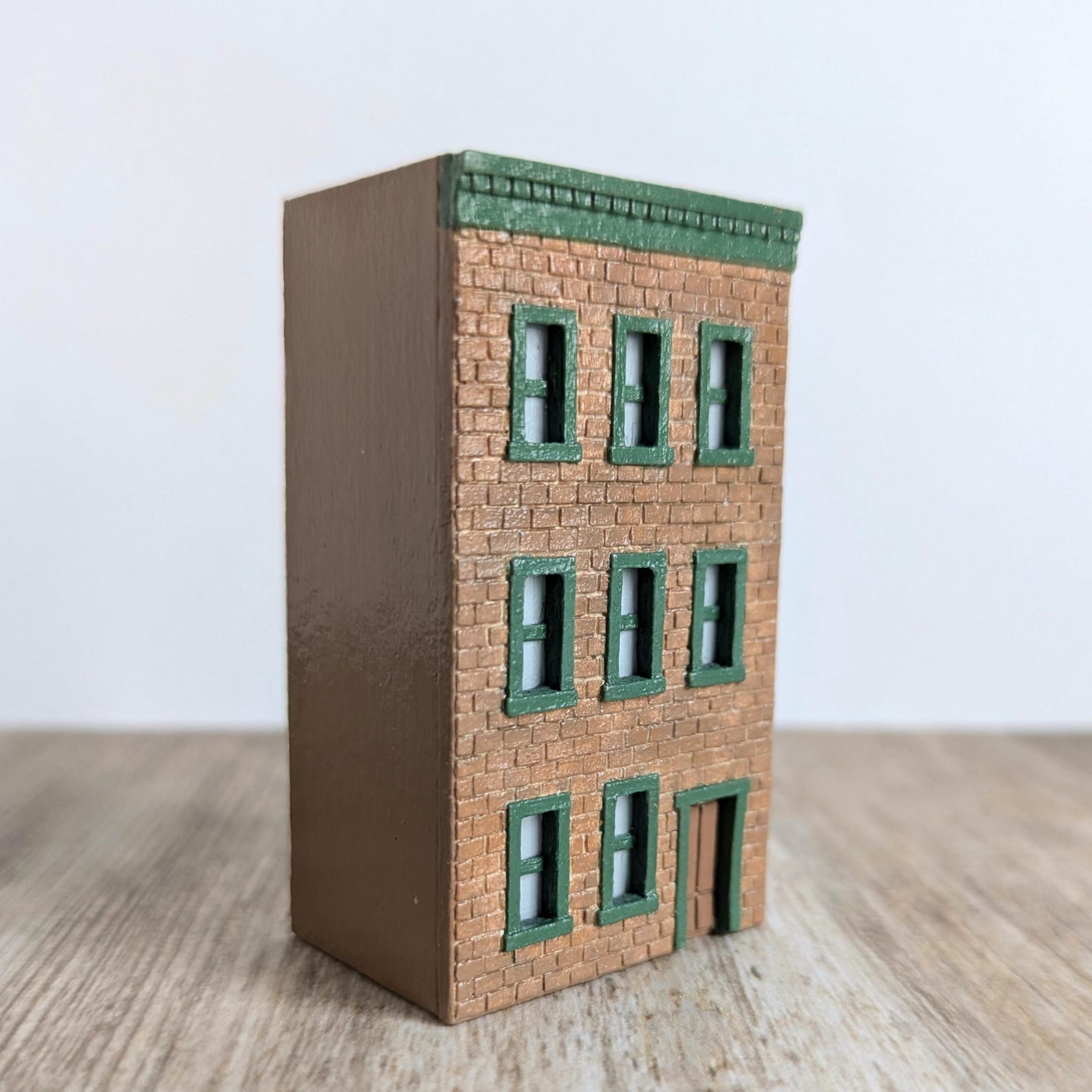 Micro-mini Brownstone Dollhouse Cute Green-themed Tiny House Gift for ...