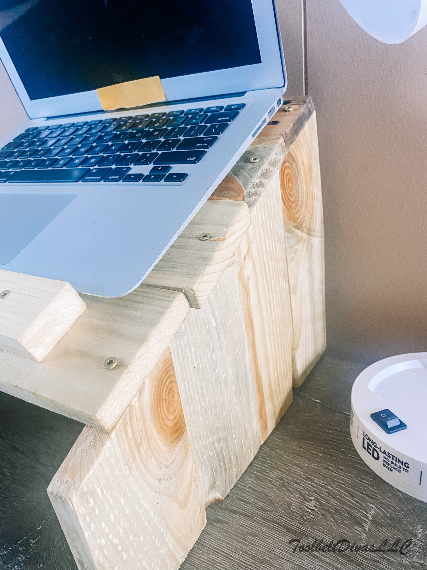 Wooden Laptop Stand, Laptop Stand for Bed, Computer Holder, Workplace ...