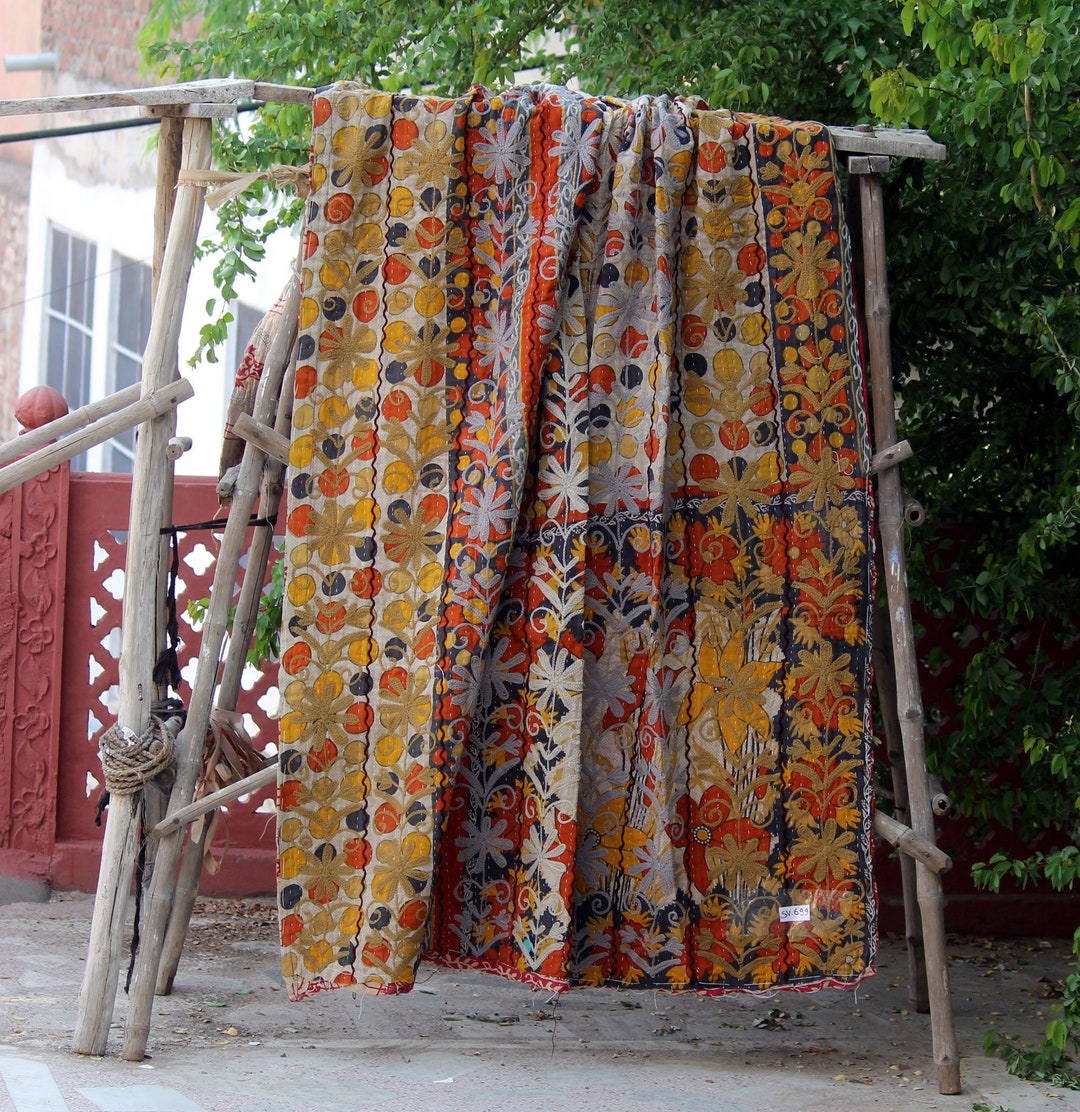 Kantha Quilts, Vintage Suzani, Uzbek Wall Hanging, Beautiful ...