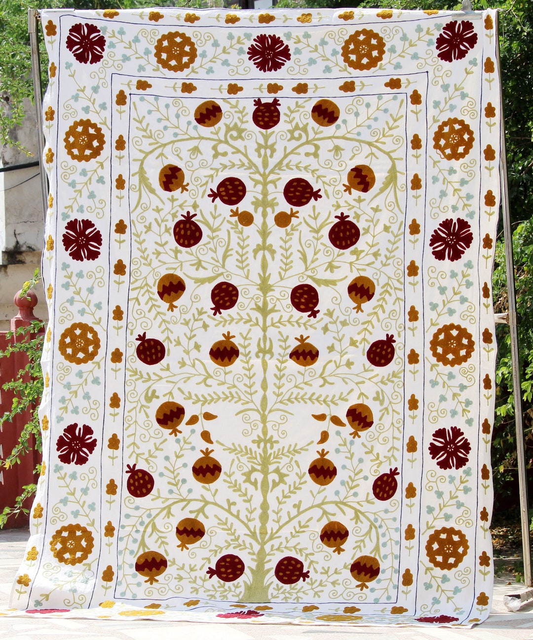 Bohemian Suzani Bed Sheet Indian Handmade Uzbek Suzani Bedspread ...