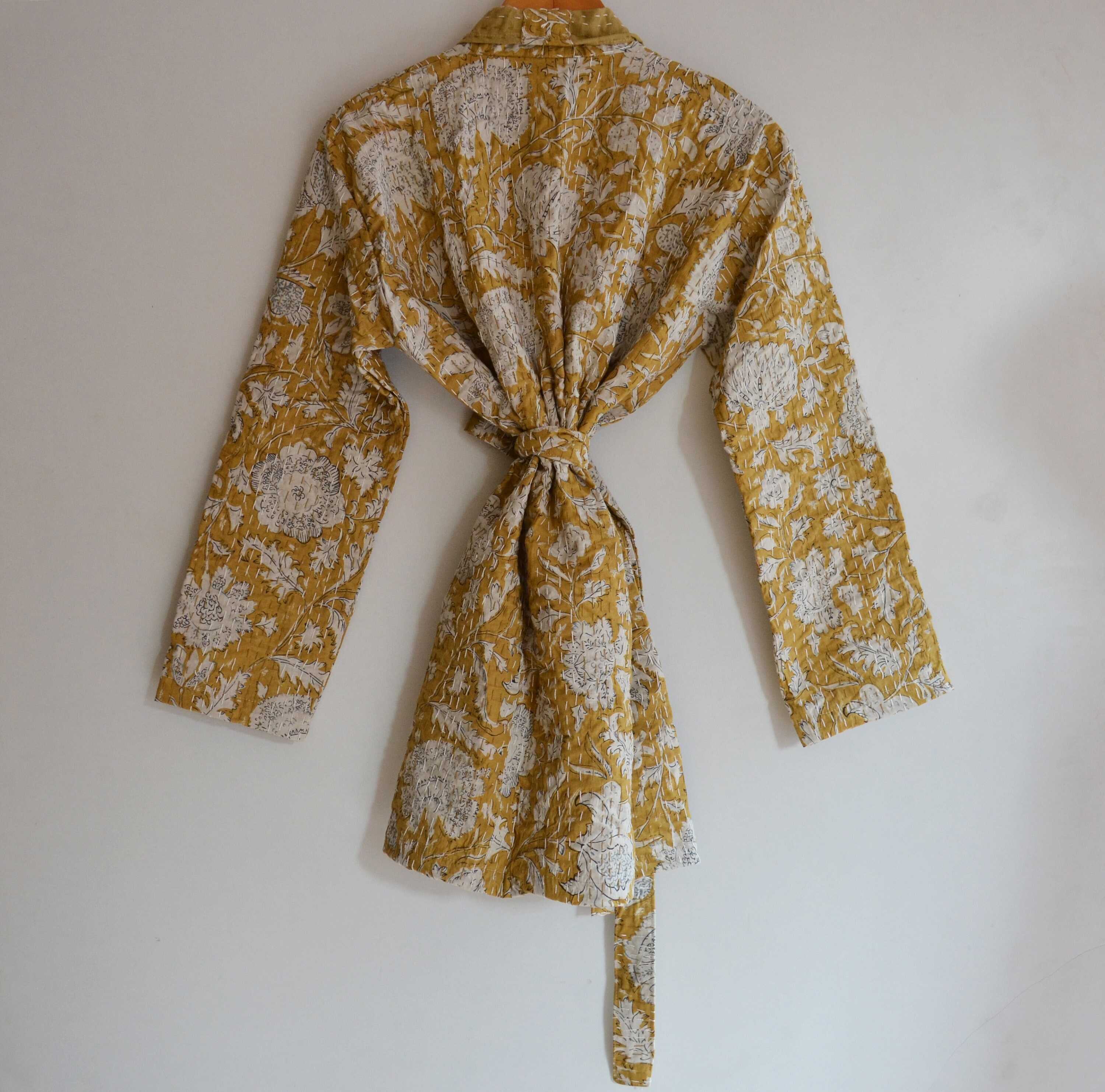 Organic Cotton Women Wear Quilted Jacket, Indian Handmade Kantha Quilt ...