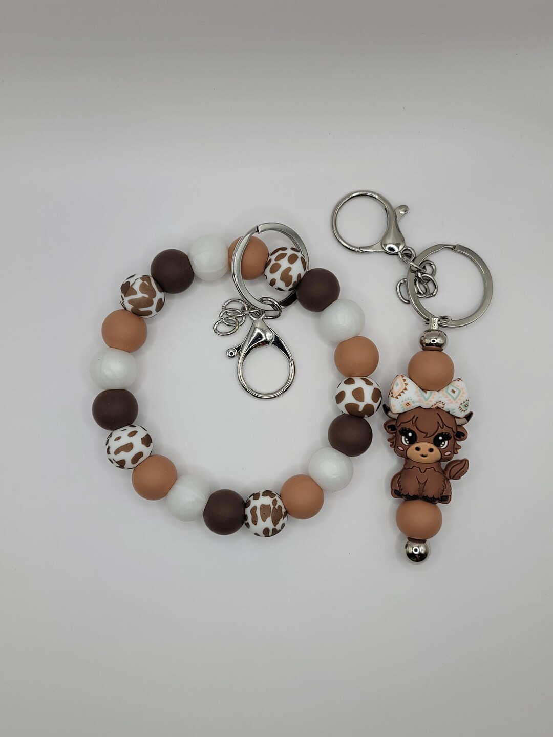 Silicone 3D Highland Cow With Aztec Bow Wristlet & Keychain - Etsy
