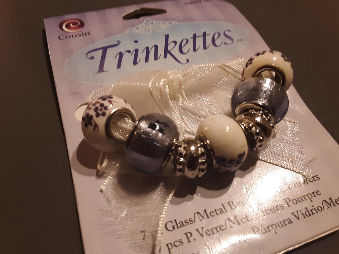 Trinkettes 7 Piece Bead Set by Cousin. Glass/metal Purple Flowers Beads ...