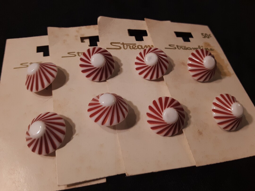 Vintage Streamline Buttons 4 Cards 8 Buttons in Lot Redand White Stripe ...
