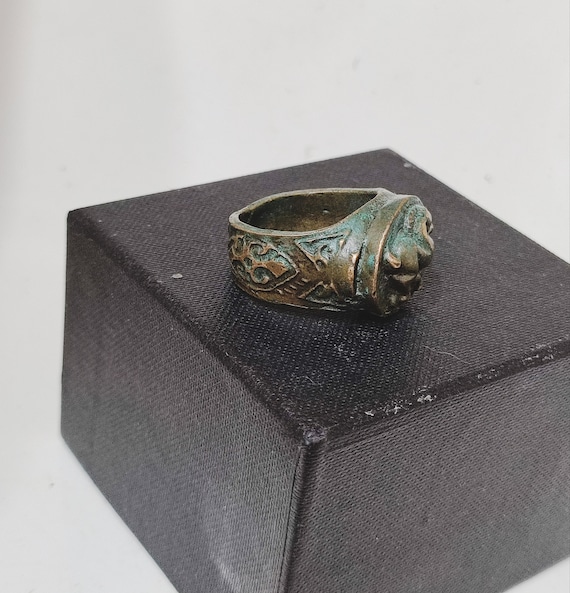 Antique Bronze Rome Empire Signet seal Horse Ring - Gem