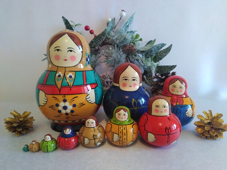 Traditional Classic Zagorsky Matryoshka Doll "the Villagers" - Etsy