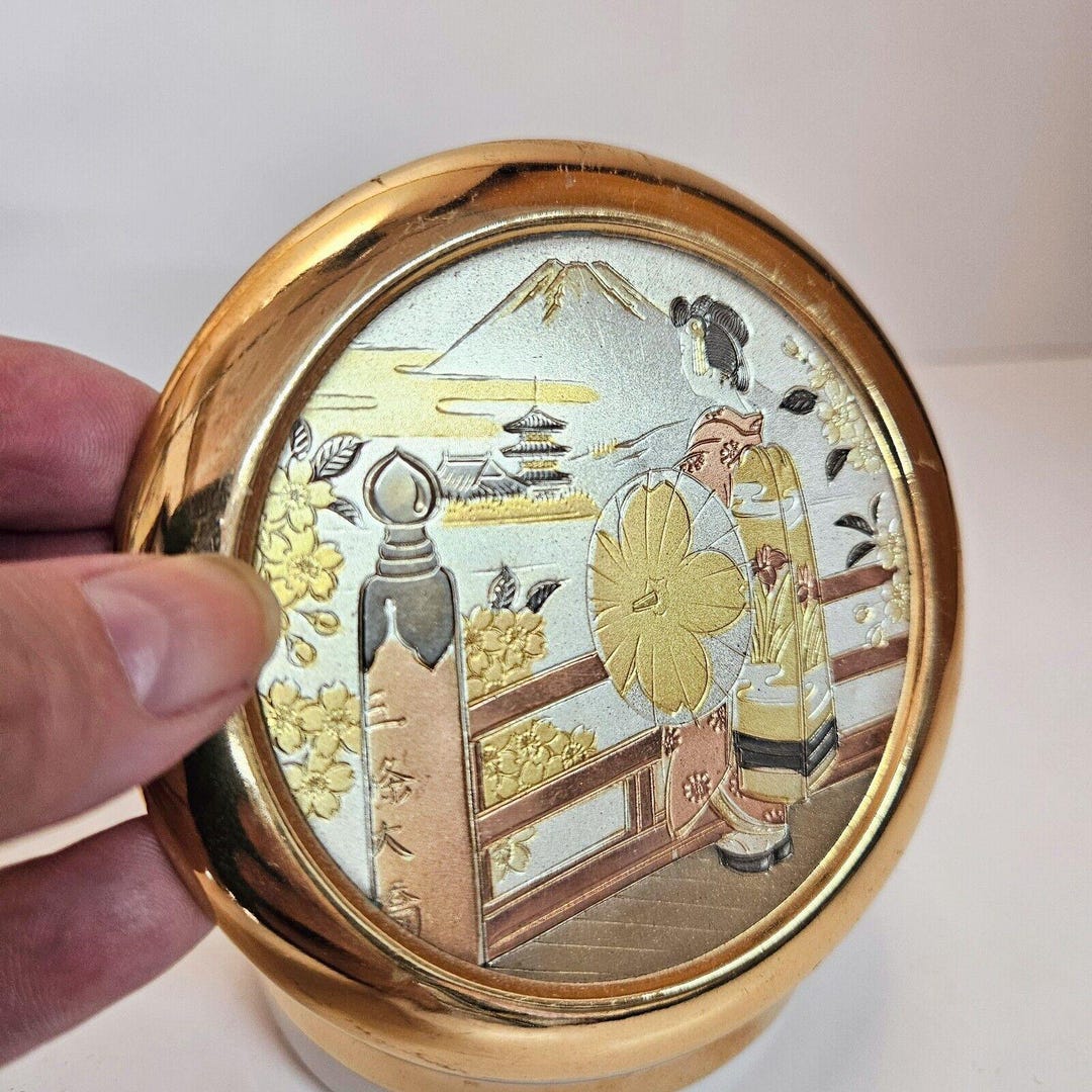 Vintage Chokin Woman Jewelry Trinket Box Porcelain 24K Gold Trim Made ...