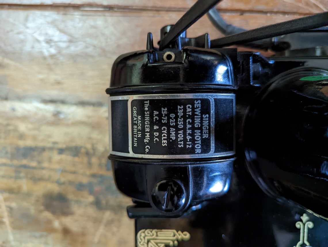 Singer 221K Featherweight Electric Sewing Machine - Etsy