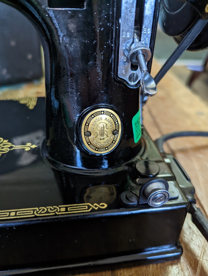 Singer 221K Featherweight Electric Sewing Machine - Etsy