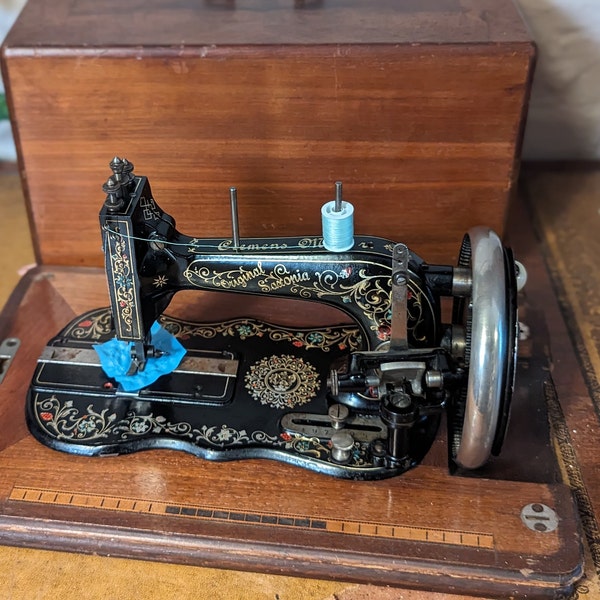 Antique Fiddle Base Sewing Machine - Etsy