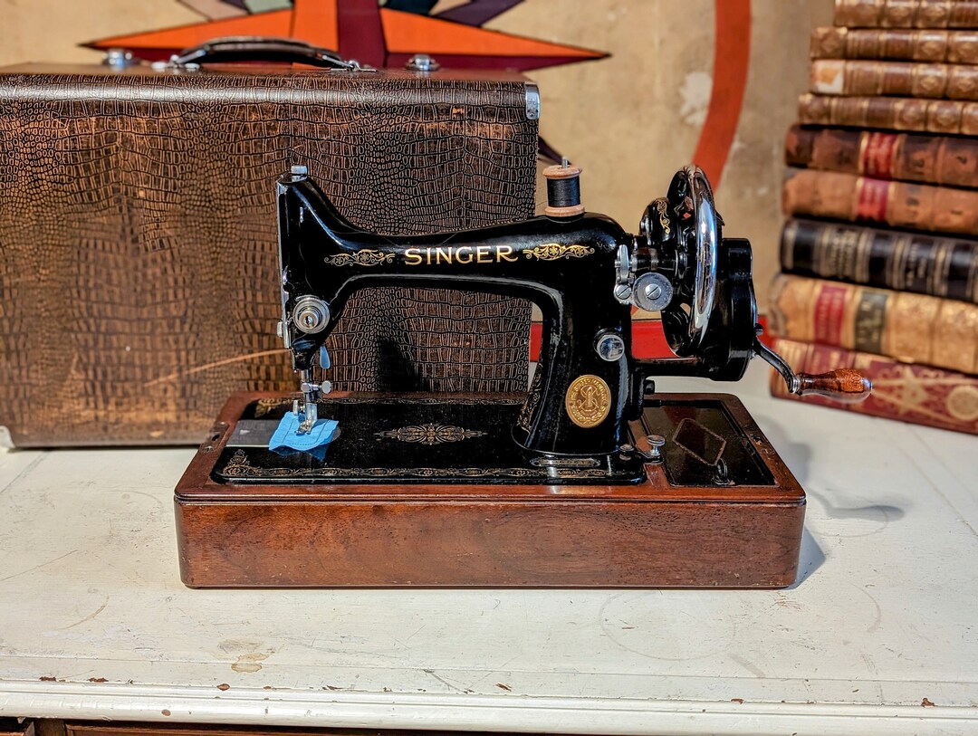 Singer 99K Hand Crank Sewing Machine - Etsy