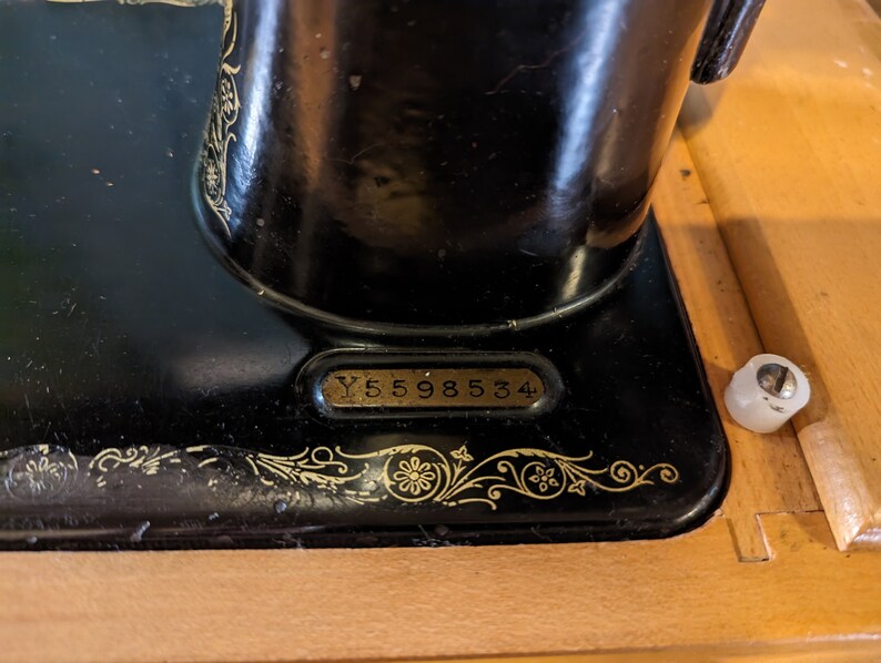 Singer 66K Hand Crank Sewing Machine - Etsy