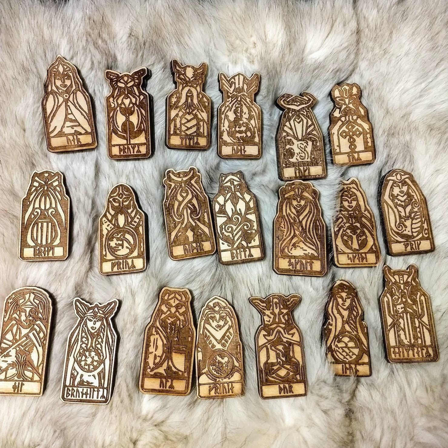 Full 20 Piece Standing Orlog God Set With Customizable Box 20 God ...