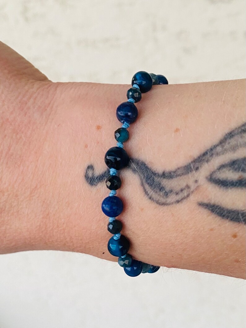 Forehead Chakra Bracelet Healing Stones for the 6th Chakra Lapis Lazuli ...