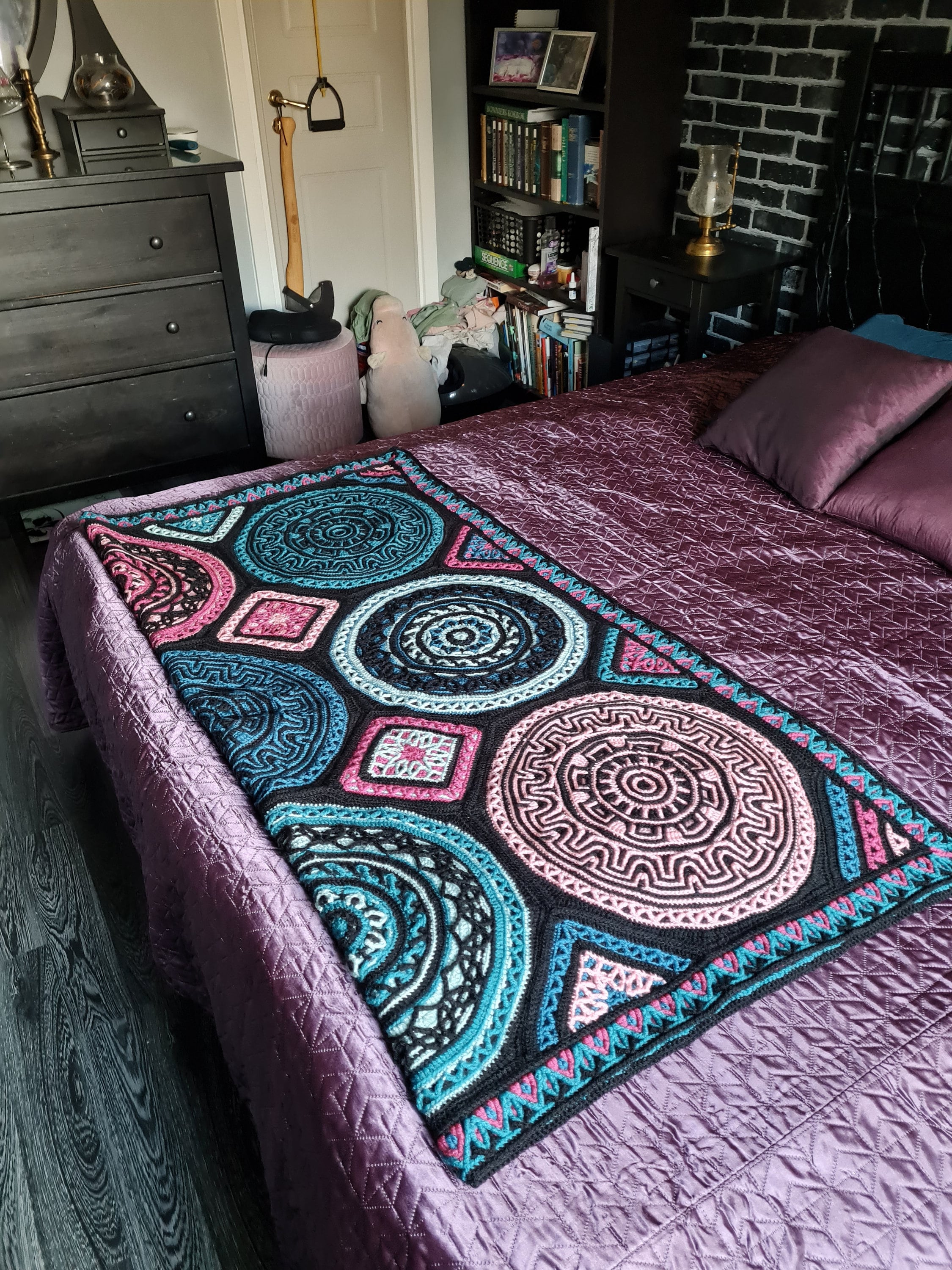CUTE CROCHET BLANKET, Labyrinth Blanket, Intricately Designed Crocheted ...