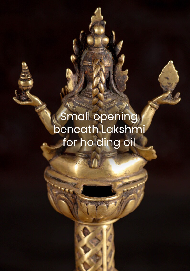 Lakshmi Oil Lamp panas/diya 11 Nepalese Brass Deepam With Lotus Base ...