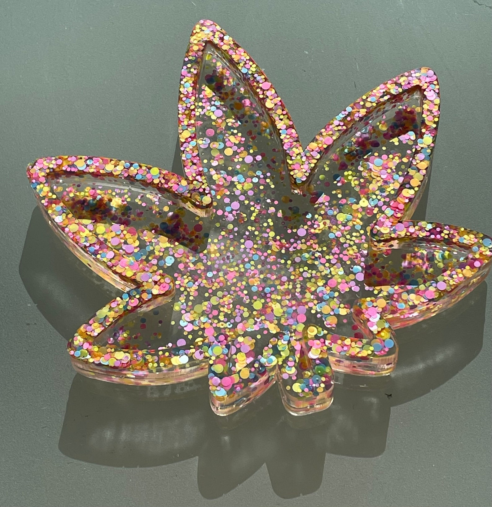 Leaf Ashtray, Pot Ashtray, Confetti Ashtray, Cotton Candy Ashtray ...