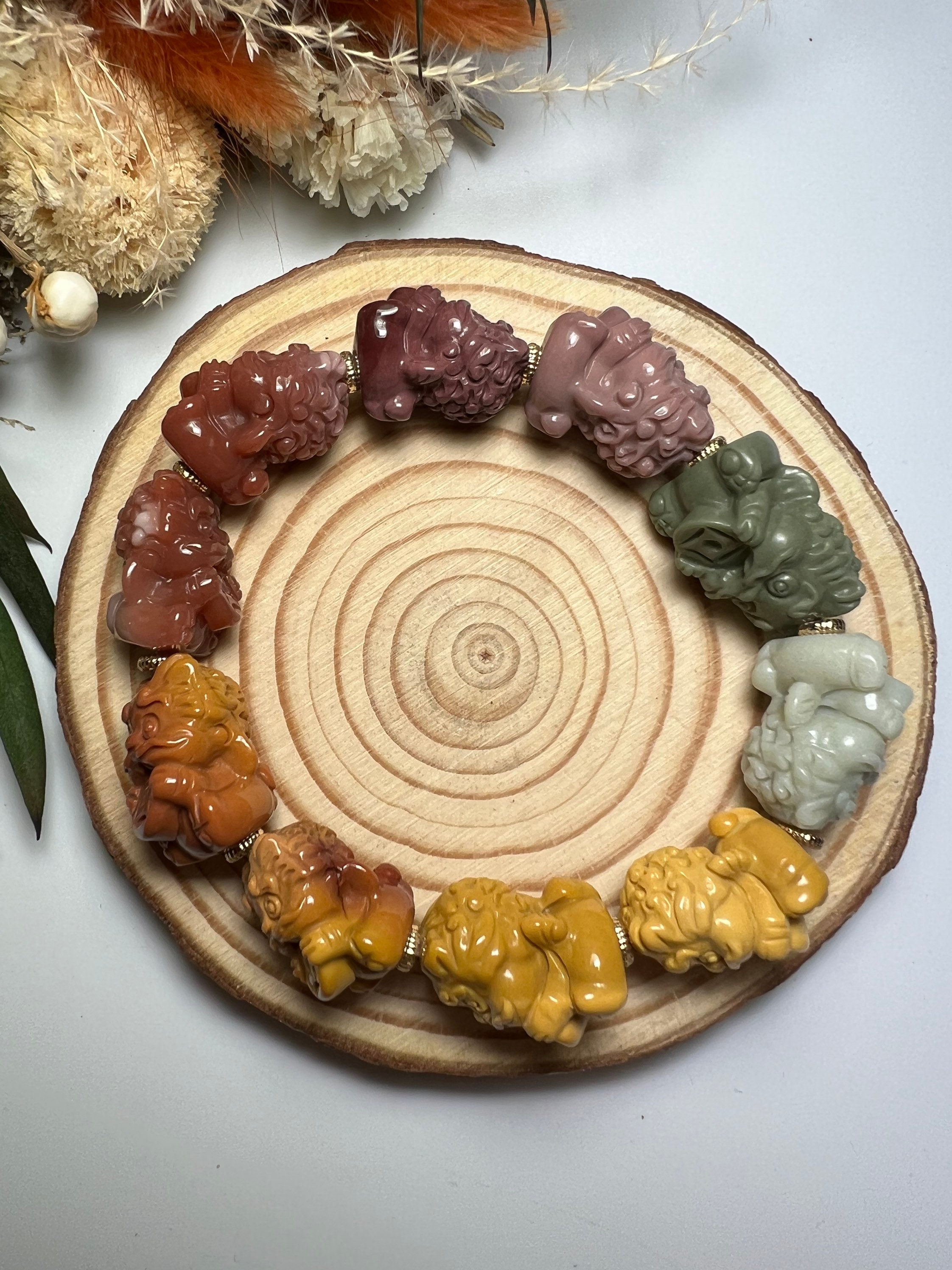 Alashan Rock Agate Sculpted Bead Cat & Gold Swallower | Etsy