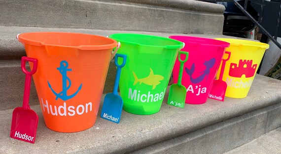 Sand Pails With Lids