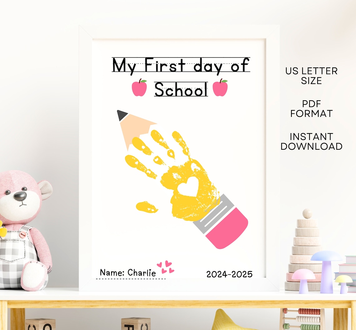 First Day of School Handprint Craft Photo Back to School Printable ...