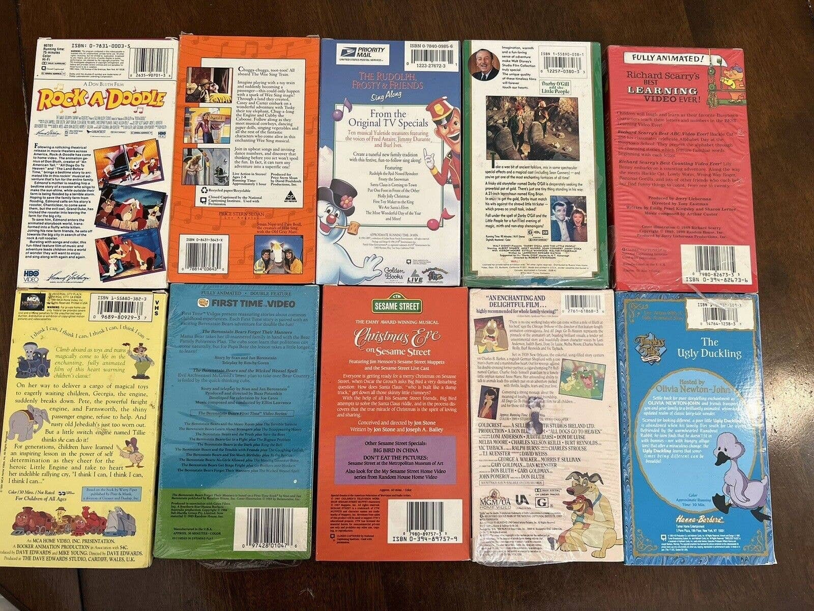 10 Misc VTG Vhs Berenstain Bear, Sesame Street, Rudolph, Little Engine ...