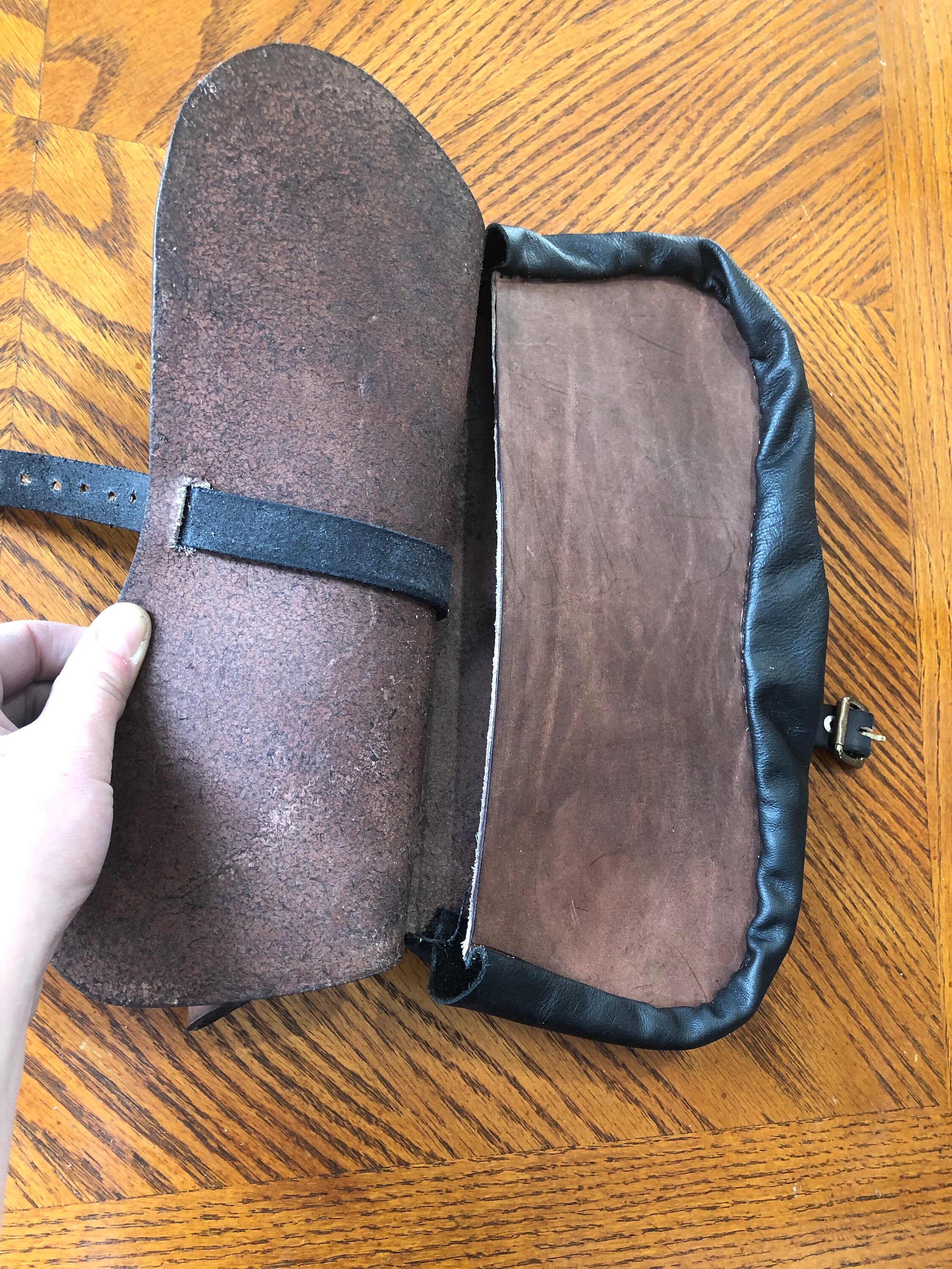 Handmade 15th C. Medieval Kidney Pouch - Etsy