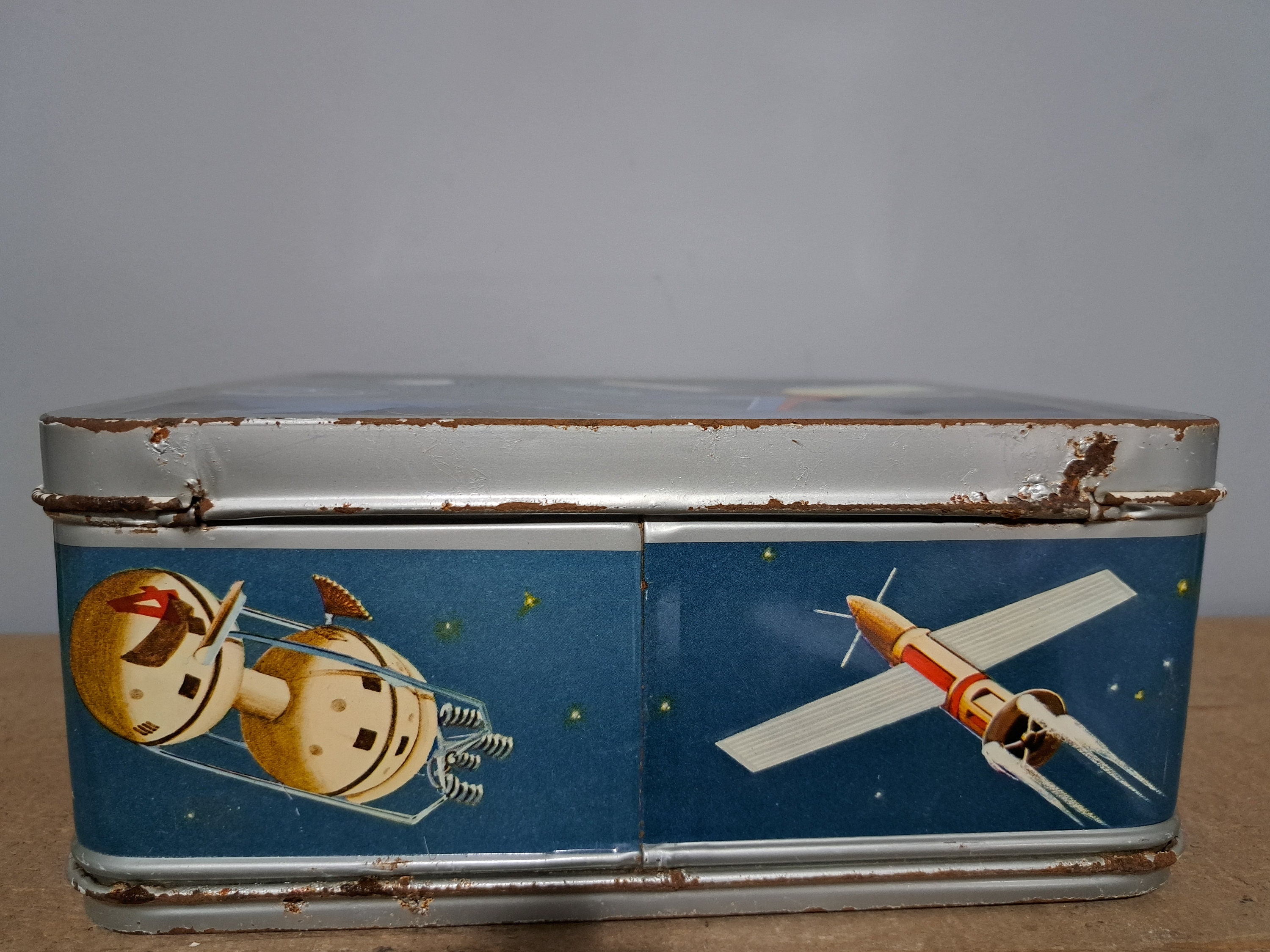 Vintage Satellite Outer Space Exploration Metal Lunchbox With - Etsy