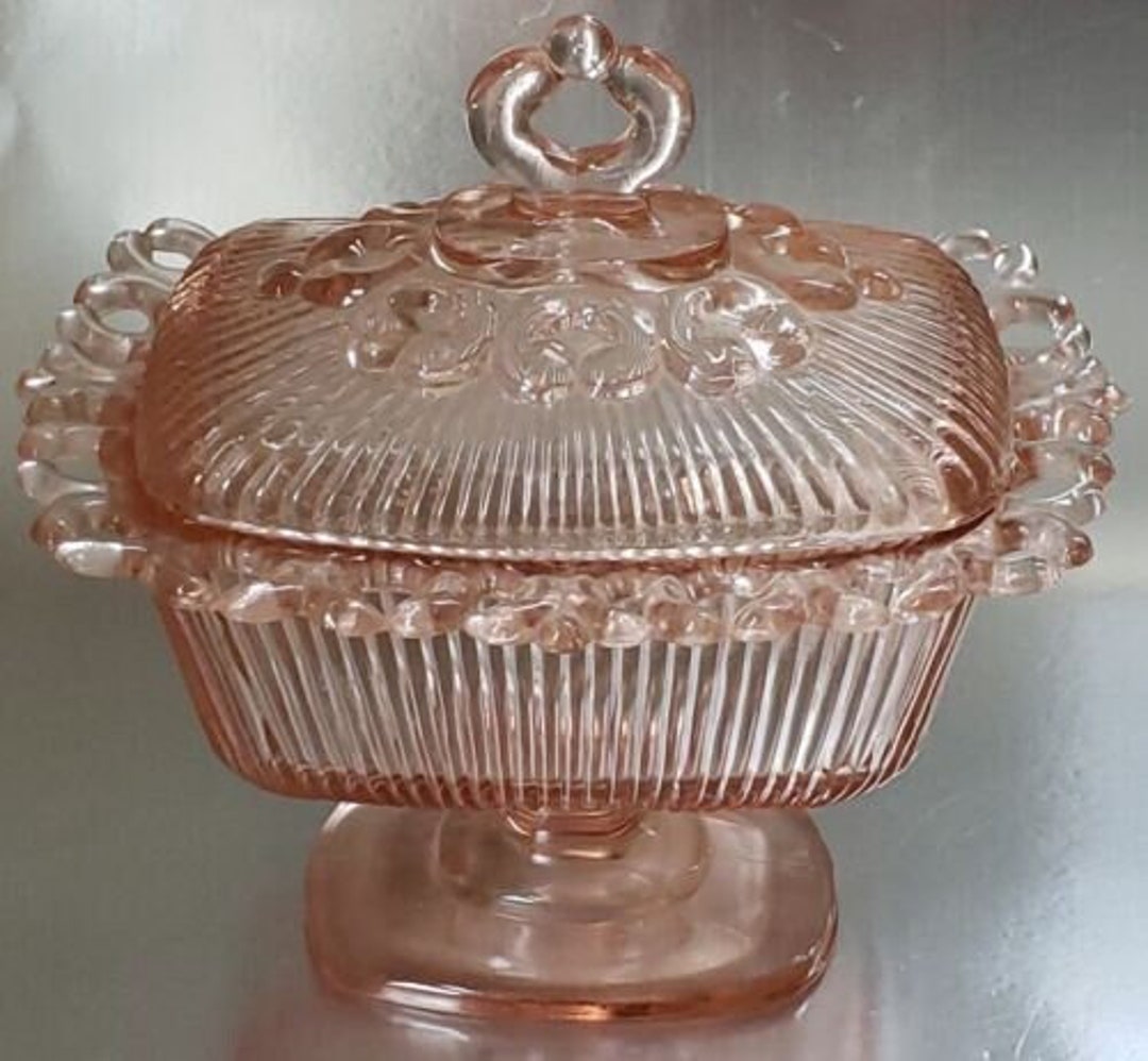 Beautiful Vintage and Ornate Laced Edge Indiana Glass Rectangle ...