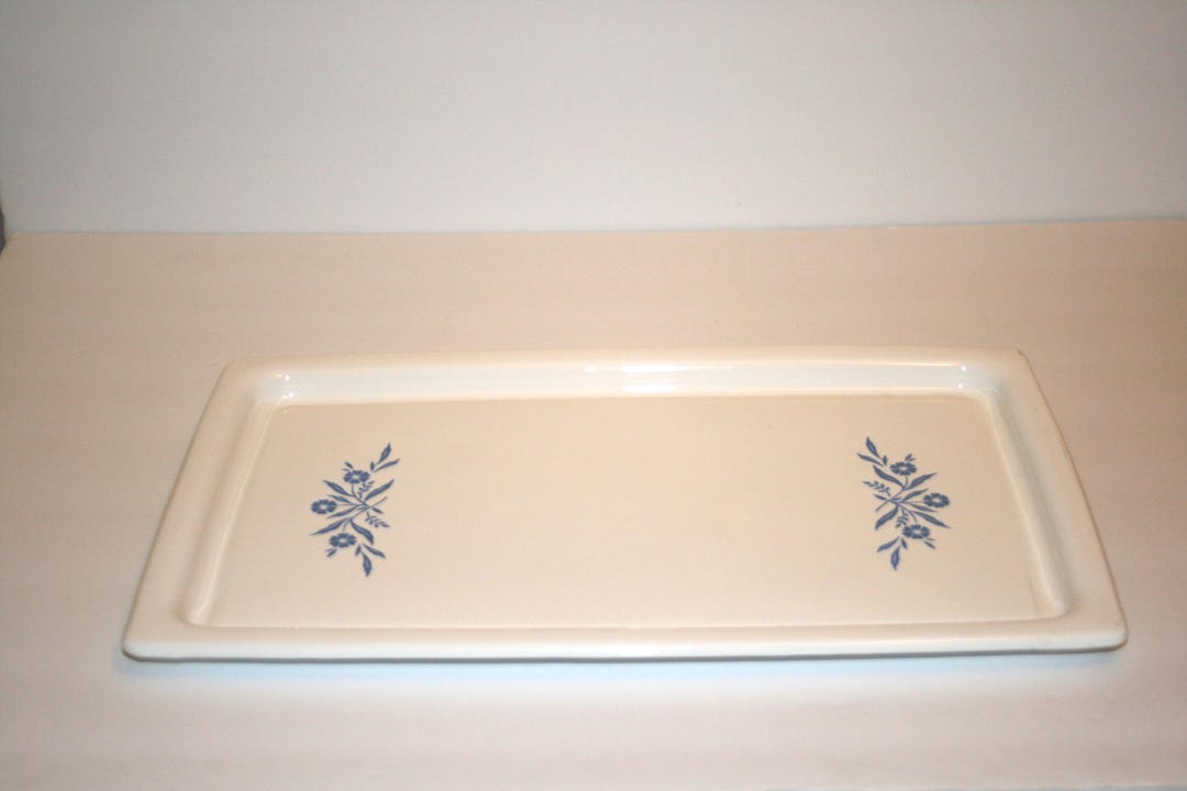 Vintage Retro From 1960 - 1970's Corning Blue Cornflower Pattern P-35-B ...
