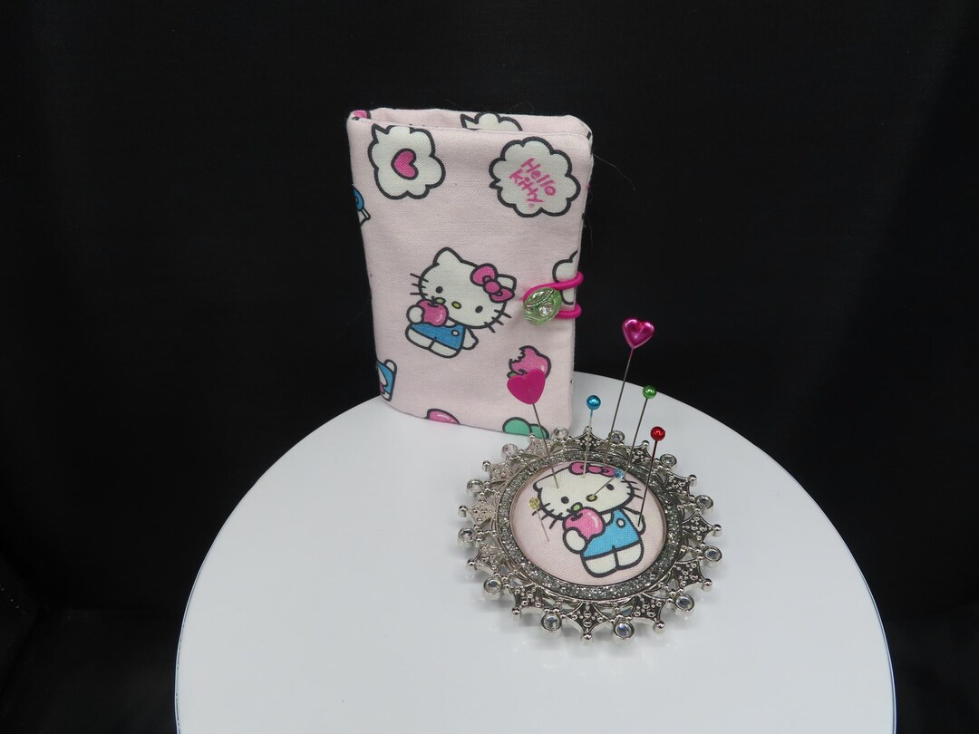 Light Pink HELLO KITTY NEEDLEBOOK W/stork Scissors & Frame Pincushion ...
