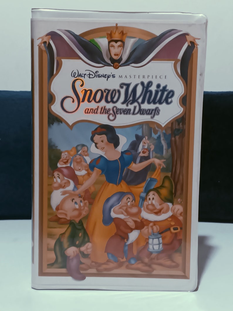 Snow White and the Seven Dwarfs (VHS MOVIE) - Etsy
