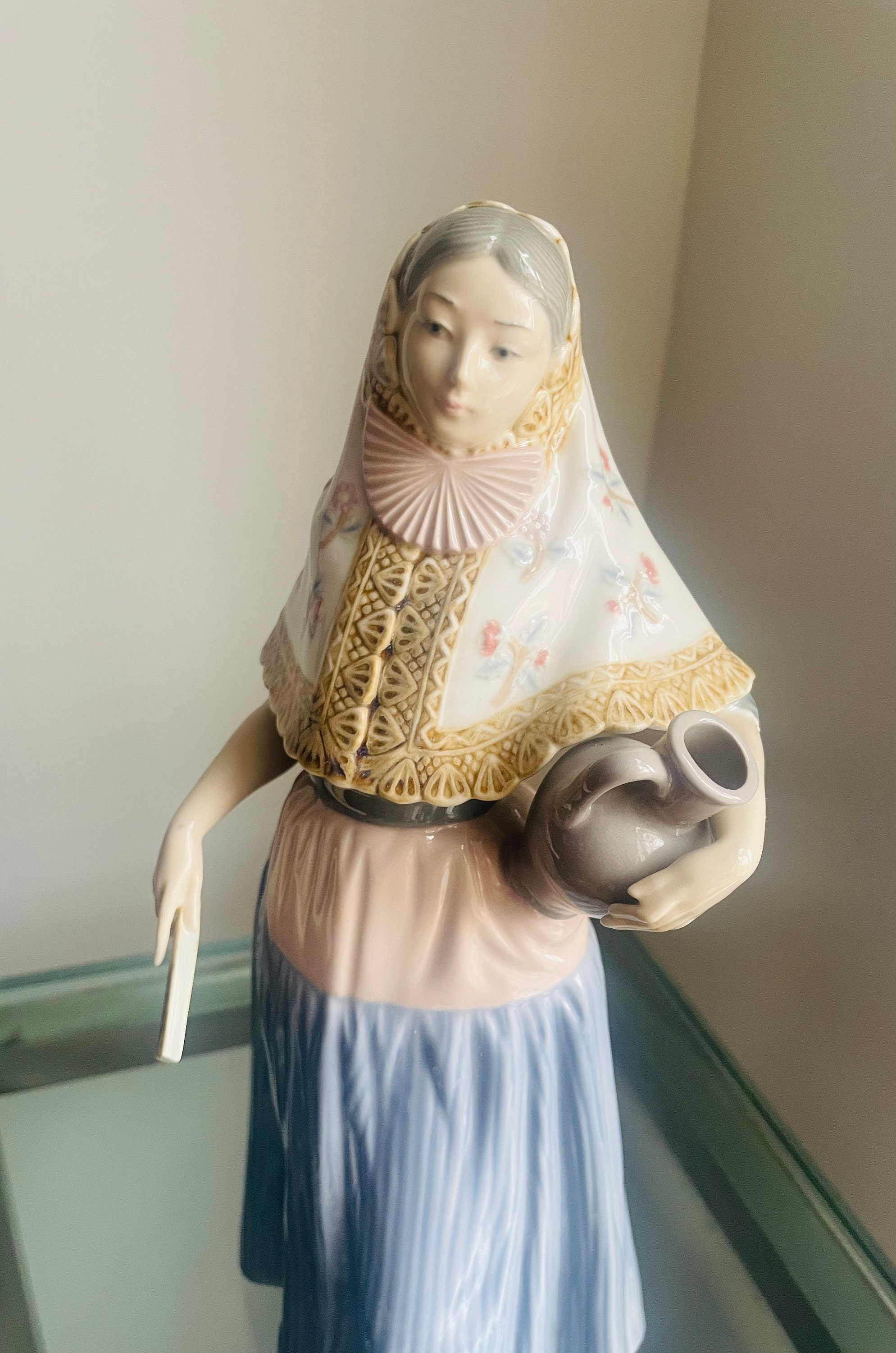Lladro Lady From Majorca No 5240 Designed by Vincente Martinez - Etsy