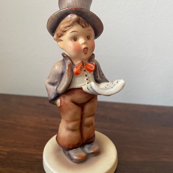 Singer Figurine - Etsy