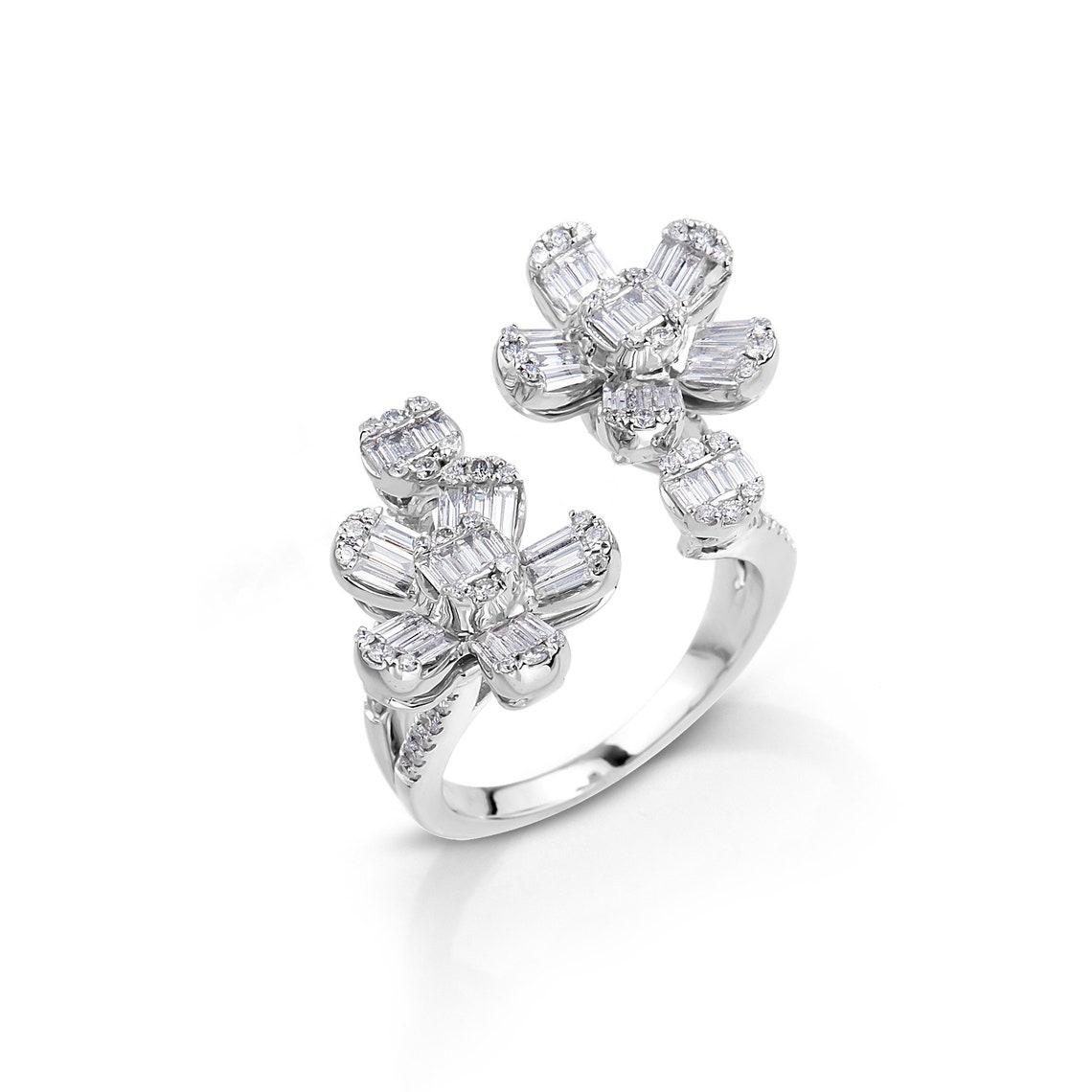 Flower Shape Natural Real Diamond Stone · Exclusive Bridal Rings ...