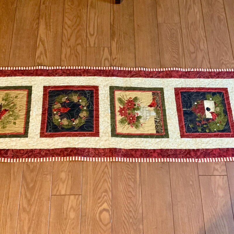 Quilted Christmas Table Runner - Etsy