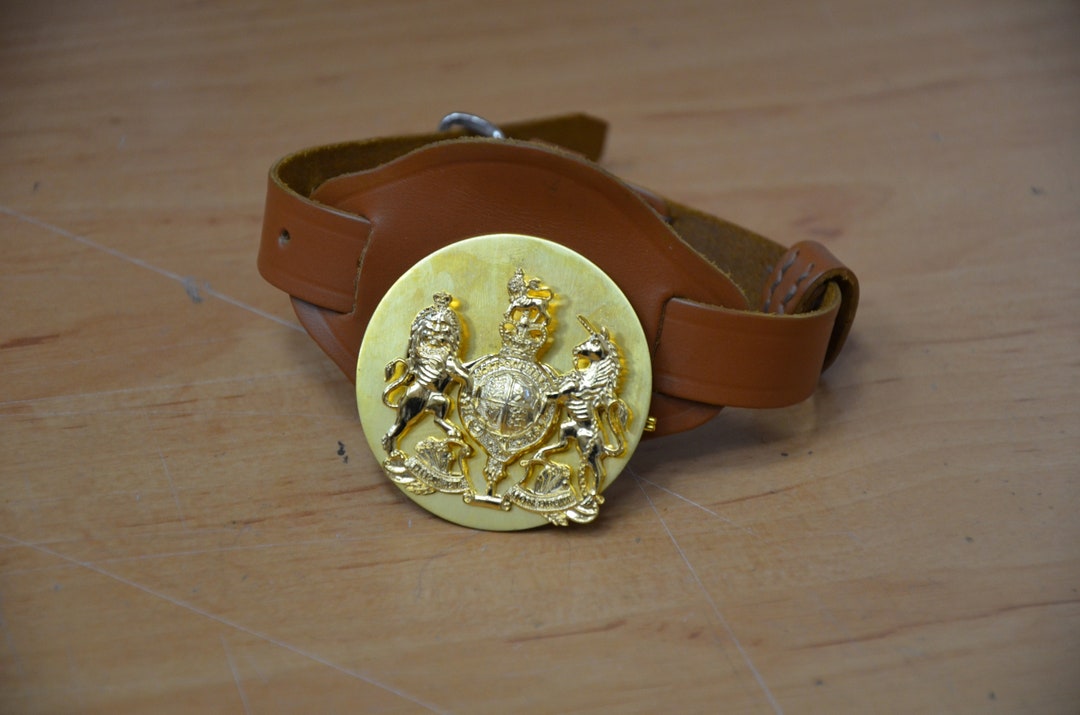 WO1 Rank Badges - Lion Crest With Unicorn, 50mm, Leather Wrist Strap ...