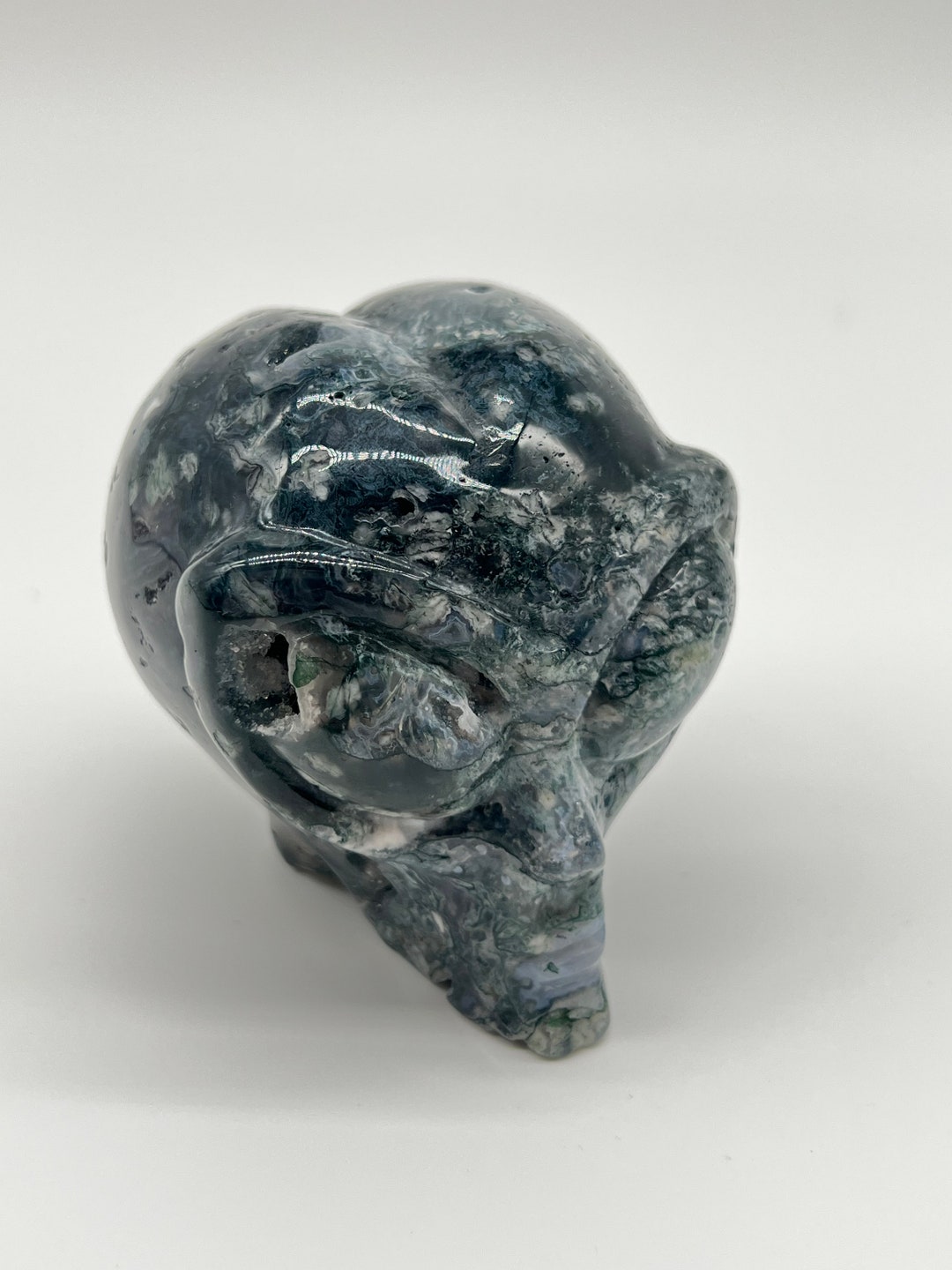 Moss Agate Alien Head - Crystal Carving - Etsy