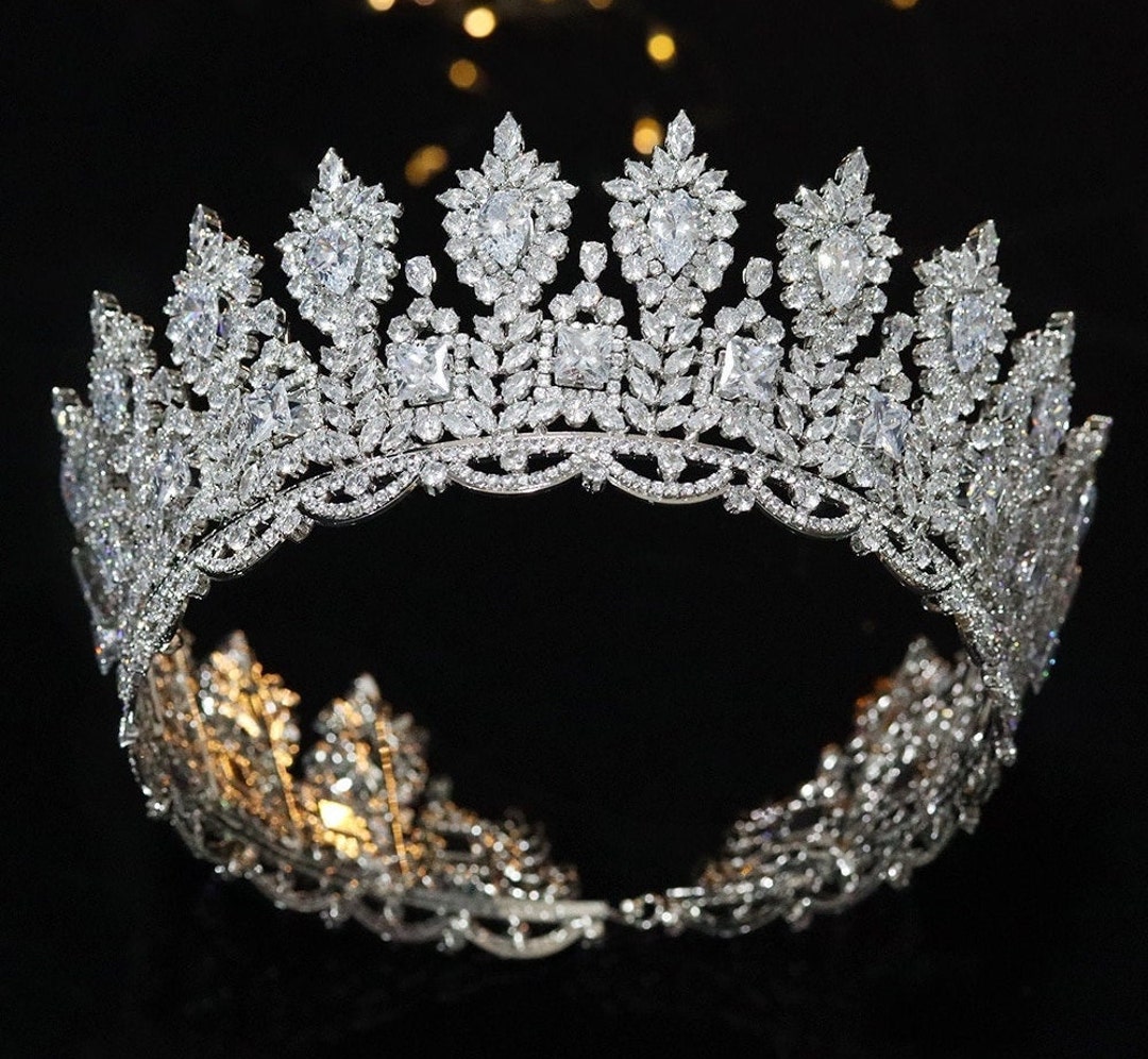 High Quality Round Tiara With Cubic Zirconia Wedding Crown - Etsy