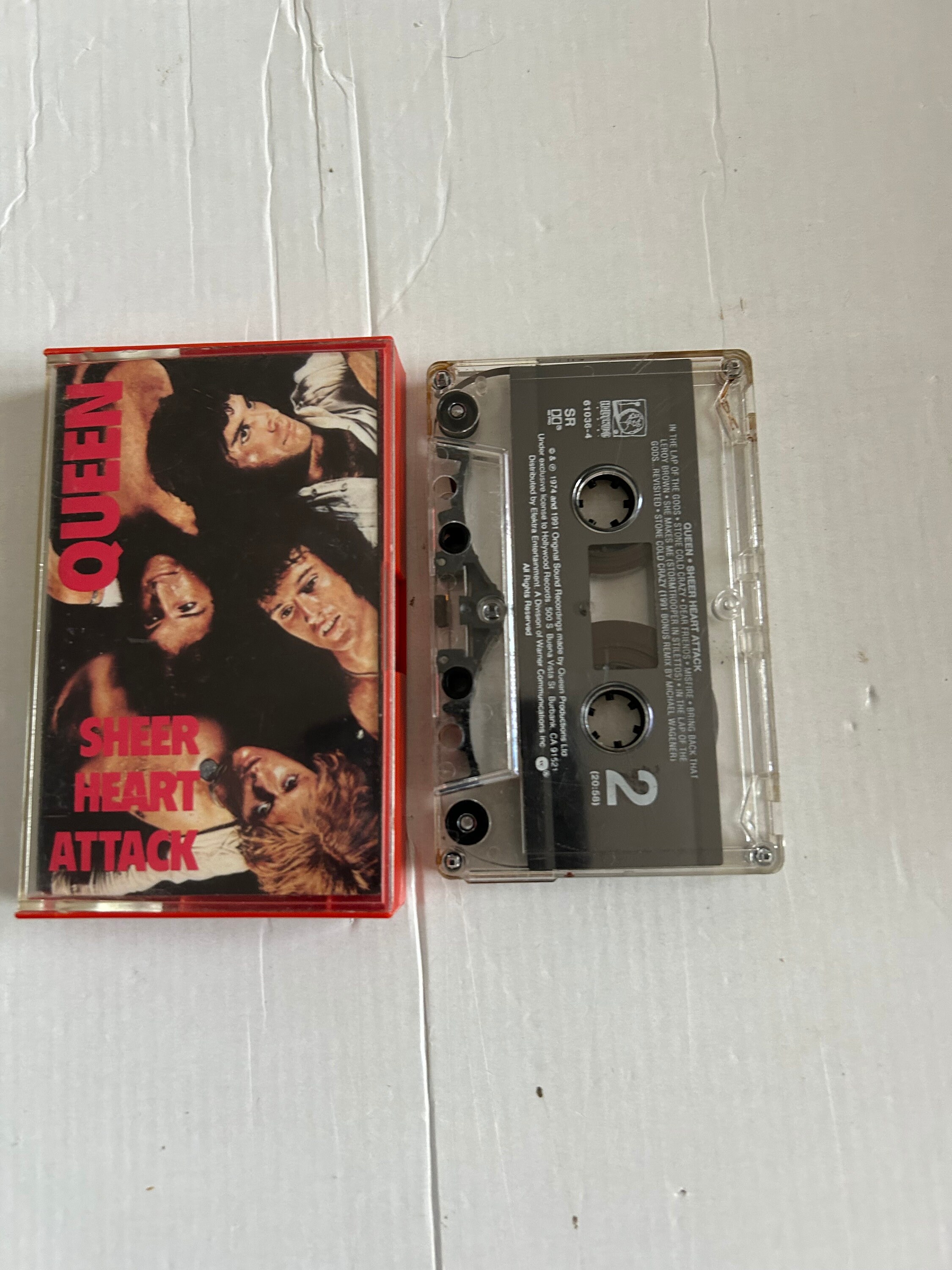 Queen Sheer Heart Attack Back