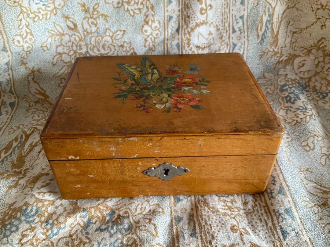 Vintage French Decoupage Small Wooden Box - Etsy