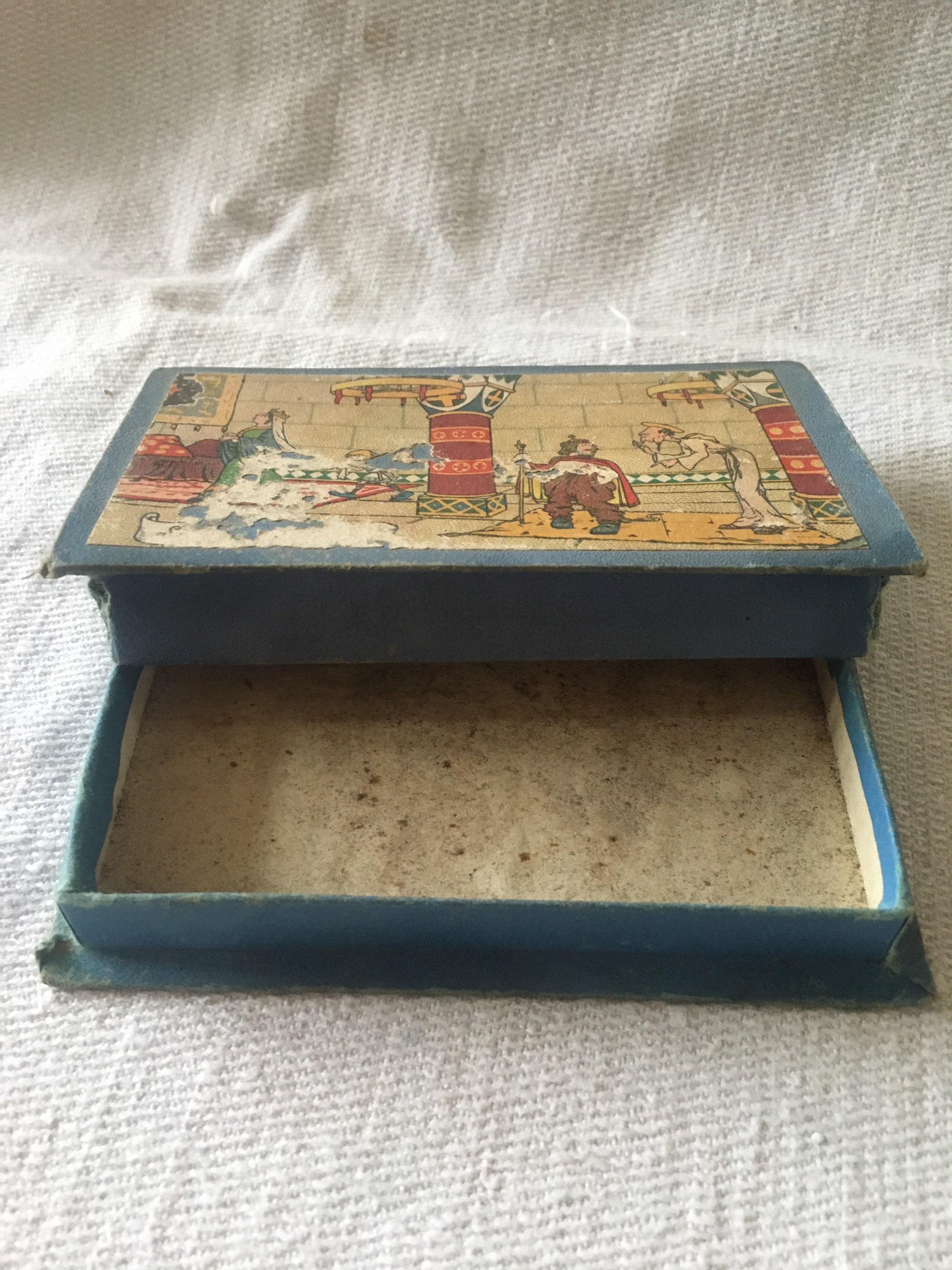 Vintage French Gift Box / Chocolate Box - Etsy UK