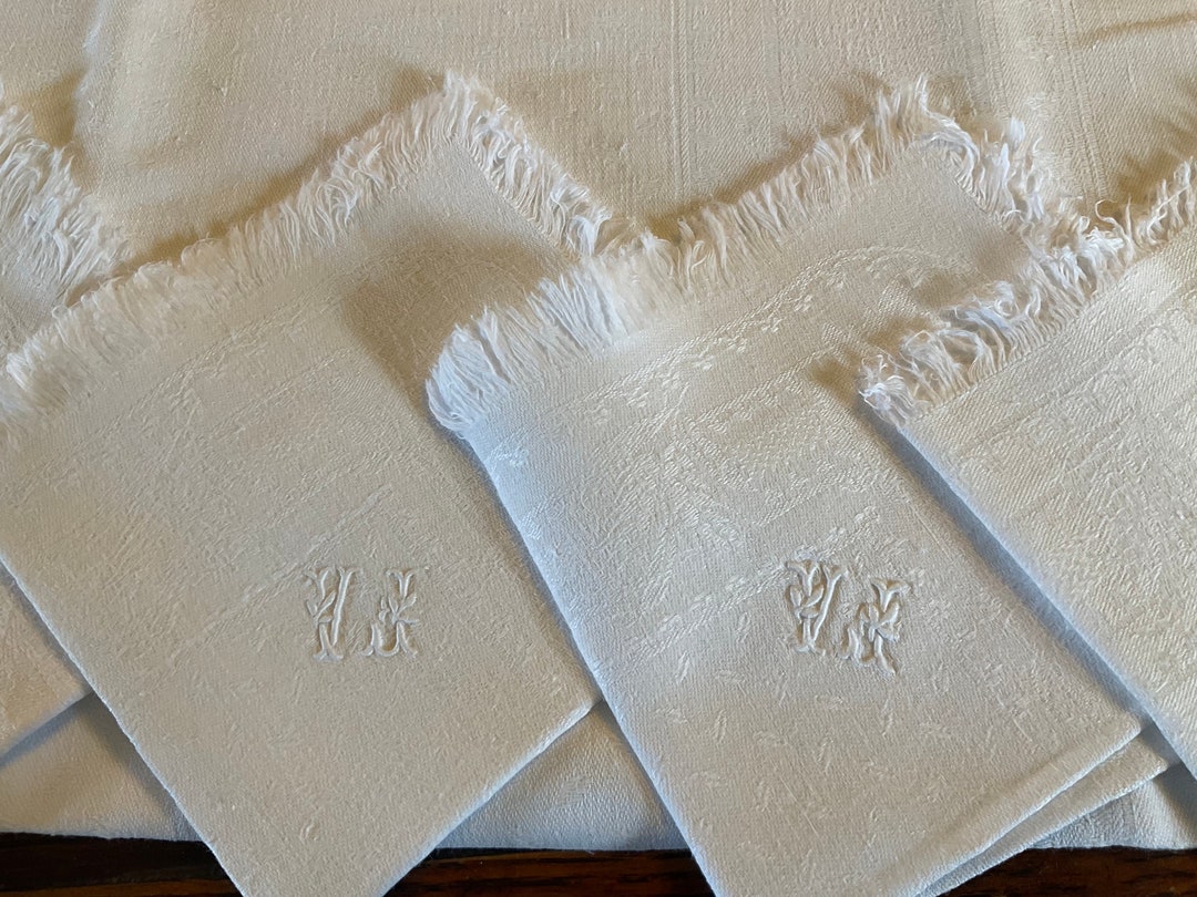 Vintage French Monogrammed Tablecloth & Eleven Monogrammed Napkins - Etsy