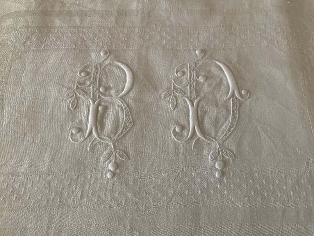 Vintage French Cotton Damask Monogrammed Tablecloth Beautiful ...
